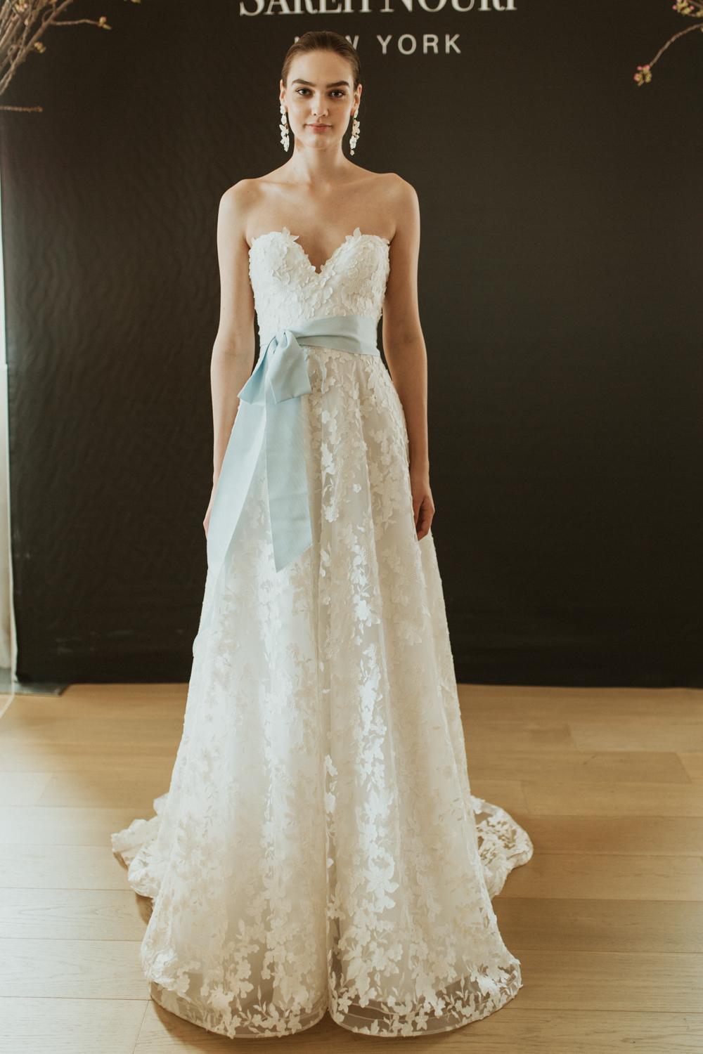 The Beauties of Sareh Nouri Get The Royal Treatment - World Bride Magazine