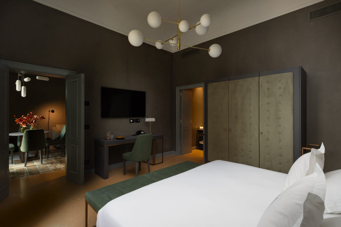 Rediscovering Bari: A Perfect Escape to Puglia’s Quiet Luxury Vis Urban ...